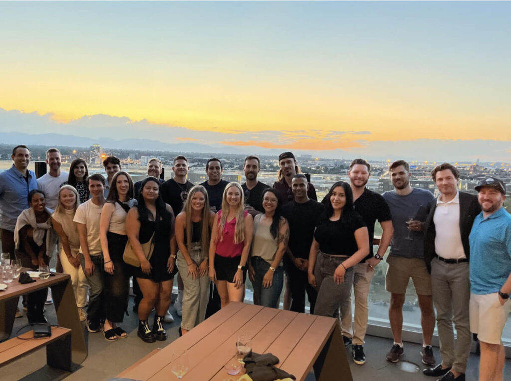 About Us | InvestNext